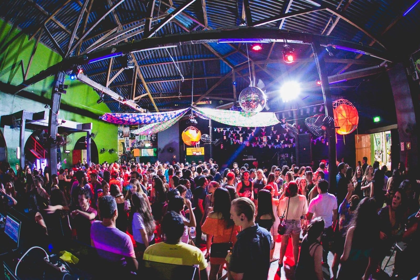 Halloween no Brasil: Destinos Incríveis para Viajar e Curtir o Dia das ...